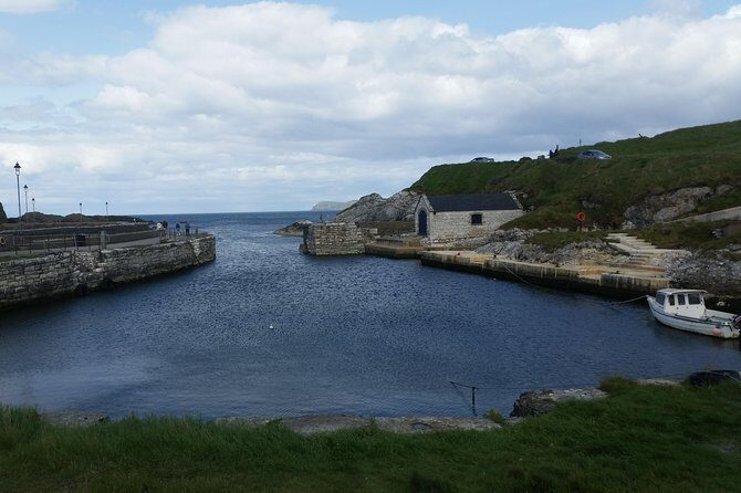 Giants causeway and Glens of Antrim day trip - Authentic Experiences and Insights
