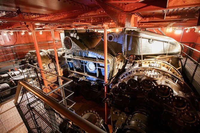 Giant's Causeway and more including Titanic Experience Ticket Tour from Belfast - Who Will Love This Tour?