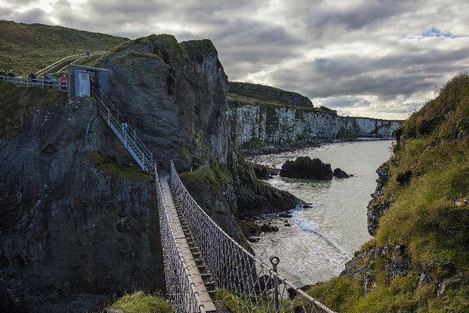 Giants Causeway and Titanic Experience from Belfast Port - FAQ