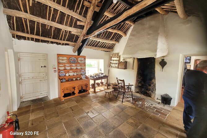 Giants causeway private tour 1 to 7 people - FAQ