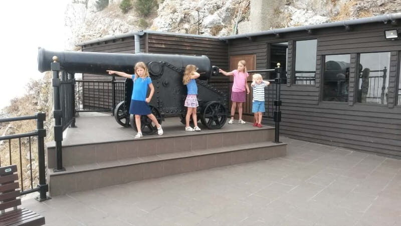 Gibraltar: 2.30hrs Tour Skywalk, Tunnels, and More - FAQ  