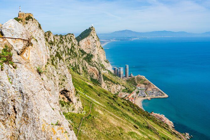 Gibraltar and Mijas Tour from Málaga - FAQ  