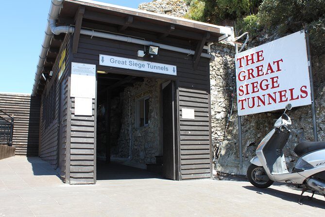 Gibraltar Great Siege & WWII Tunnels Tour 3 Hours - Practical Details and What to Expect