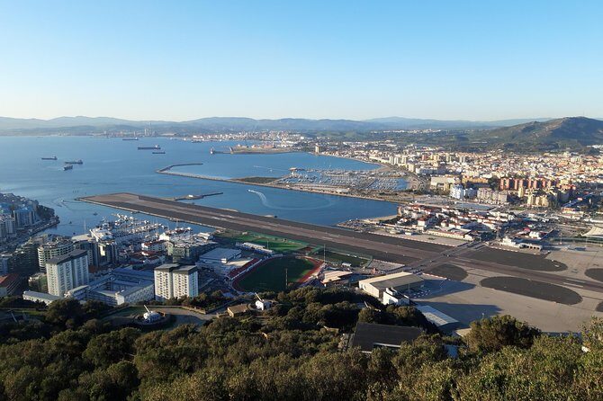 Gibraltar Sightseeing : Classic Rock Tour plus World War 2 Tunnels (Private) - FAQ