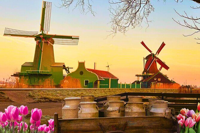 Giethoorn and Zaanse Schans Tour With Local Guide - A Practical Look at the Giethoorn and Zaanse Schans Tour With a Local Guide