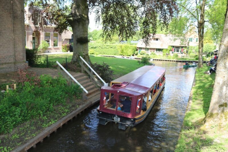 Giethoorn: Village & National Park Canal Cruise with Coffee - The Sum Up