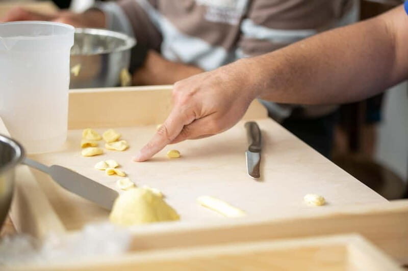 Gioia del Colle: Apulian Cooking Class in a Masseria - Authenticity and Local Connection