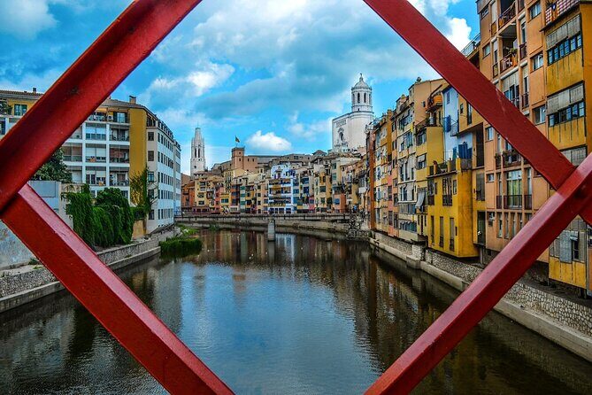 Girona and Dali Museum Full Day tour from Barcelona - The Itinerary in Depth: What to Expect