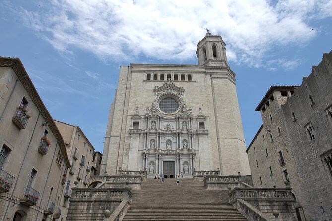 Girona Full Day Tour from Barcelona - Exploring Girona: What to Expect on the Tour