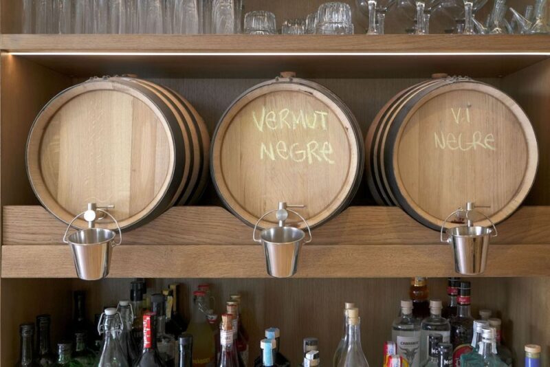 Girona: History and Gastronomy Small Group with Tastings - Group Size and Practicalities