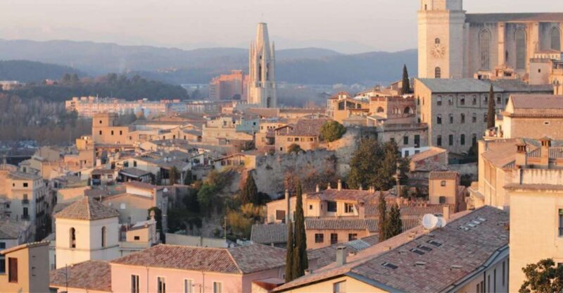 Girona: Private History Tour - Value and Booking Considerations