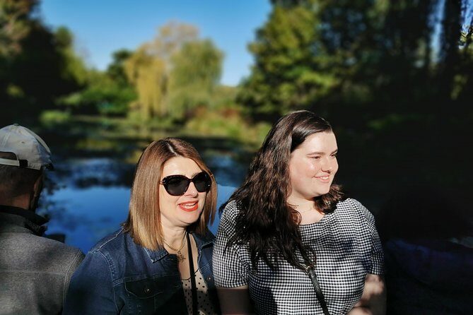 Giverny and Versailles Full-Day Private Guided Tour with Hotel Pickup - The Charm of the Itinerary