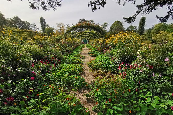 Giverny Auvers sur Oise private tour - Who Is This Tour Best For?