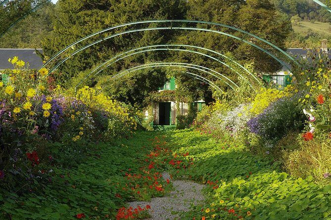 Giverny Half Day Guided Trip with Monet's House & Gardens from Paris by minivan - The Bottom Line: Who Will Love This Tour?