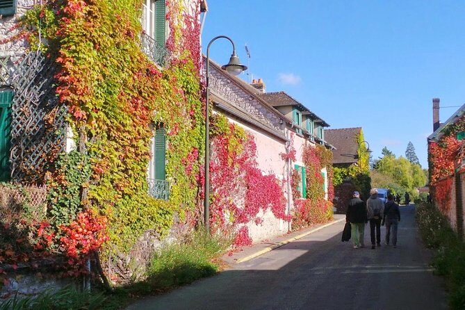 Giverny Half-Day Trip from Paris with Private Driver - Analyzing the Value and Price
