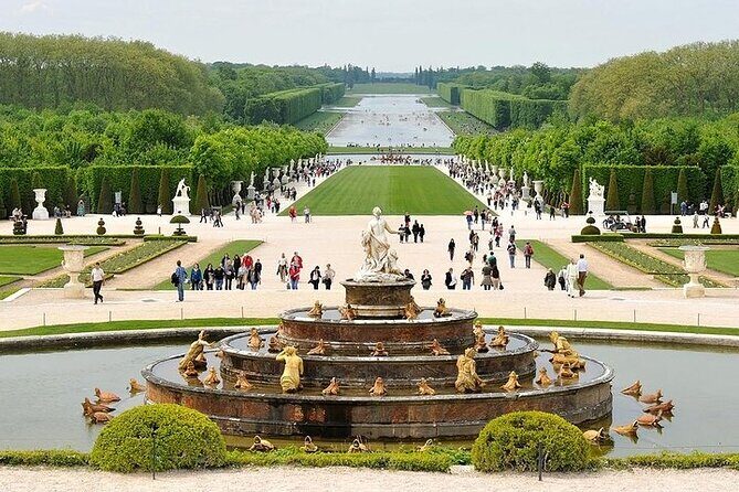 Giverny & Versailles Day Trip From Paris with Professional Guide - Price & Value Analysis
