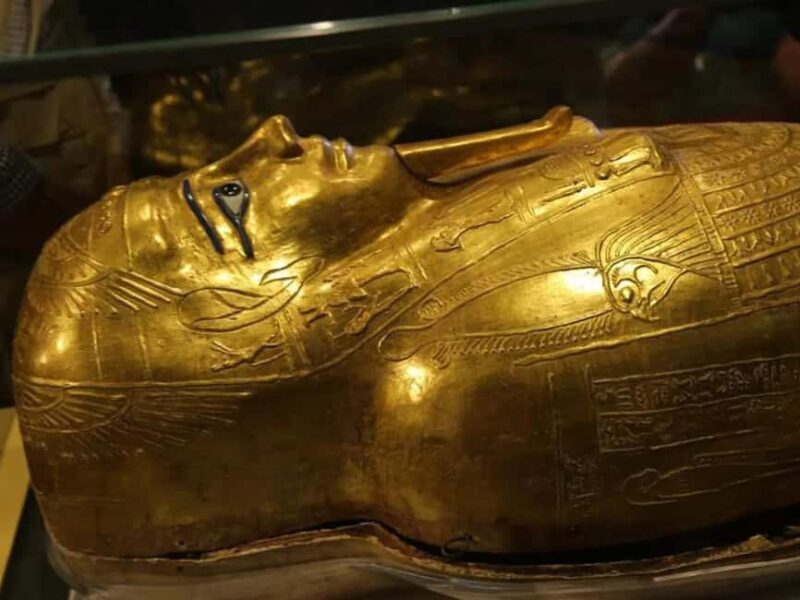 Giza: Pyramids, Museum of Civilization and Old Cairo, Bazaar - Key Points