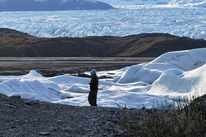 Glacier Blue Kayaking Knik Glacier Day Tour from Anchorage - FAQ
