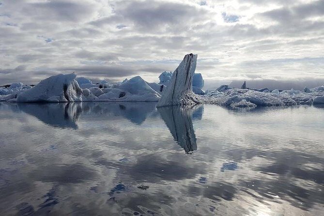 Glacier Lagoon & South Coast. Private Day Tour - Key Points