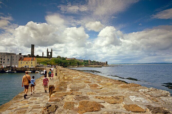 Glasgow: Kelpies, St Andrews and Fife Adventure - FAQs