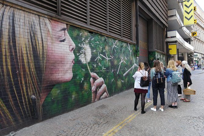 Glasgow Street Art Daily Walking Tour: 2pm - Who Should Consider This Tour?