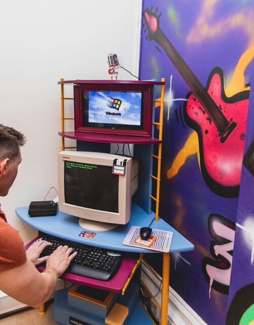 Glasgow: Stuck in the 90s... A Nostalgic Musical Escape Room - Who Would Love This?