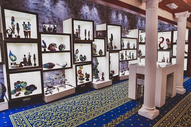 Glass Blowing Live Demo, Showroom visit and Artistic Glass gift! - FAQ