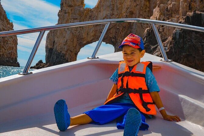 Glass bottom boat tour - The Sum Up