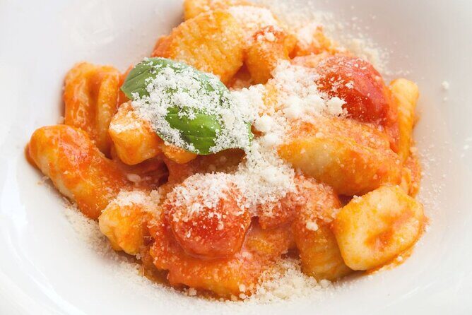 Gnocchi Cooking Class in Rome - Piazza Navona - An In-Depth Look at the Gnocchi Class