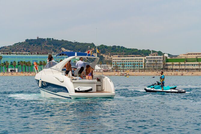 Gobbi Yacht Rental in Barcelona 9 Pax 2/4/8hs - Who Is This Tour Best For?