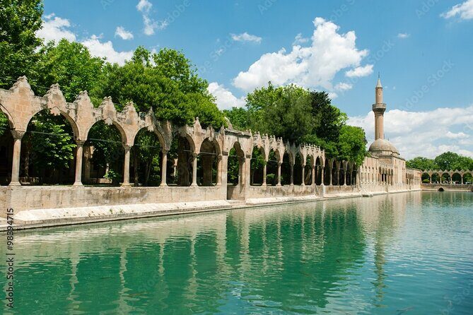 Gobeklitepe Tour From Istanbul - Relaxing at Balki Göl (Fish Lake)