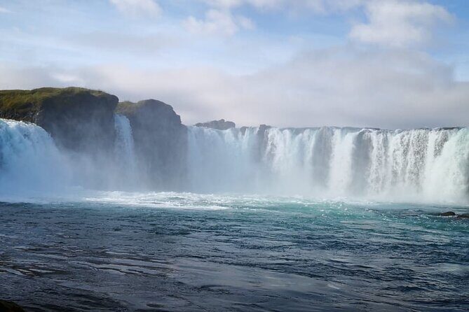 Godafoss Express Classy Round Trip with Multiple Drop Off Choice - Introduction