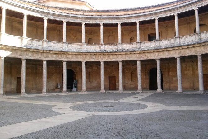 Going to Alhambra? 3 hrs Private Tour! Skip the long lines to visit the Alhambra - Discovering the Alhambra: What to Expect on This Tour