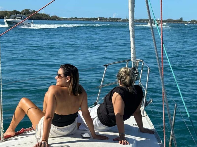 Gold Coast: Afternoon Sailing Cruise incl food & drinks - Authentic Experiences and Marine Life