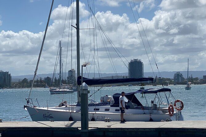 Gold Coast Breakfast Sailing Cruise with Croissants & Sparkling - FAQs