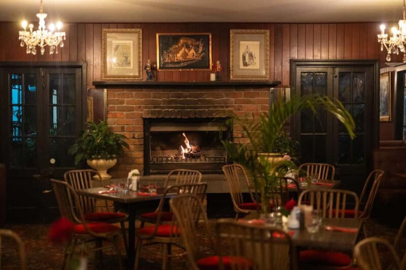 Gold Coast: Evening Rainforest and Glow Worm Experience - Transportation and Convenience