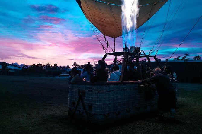 Gold Coast Hot Air Balloon Flight 1 Hour - BEST PRICE! - Key Points