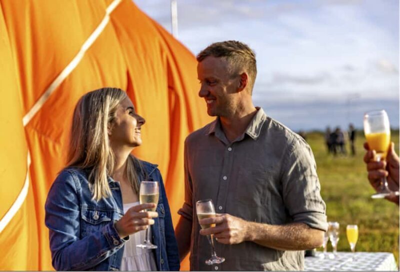Gold Coast: Hot Air Balloon Flight, Sparkling Wine & Photos - The Sum Up
