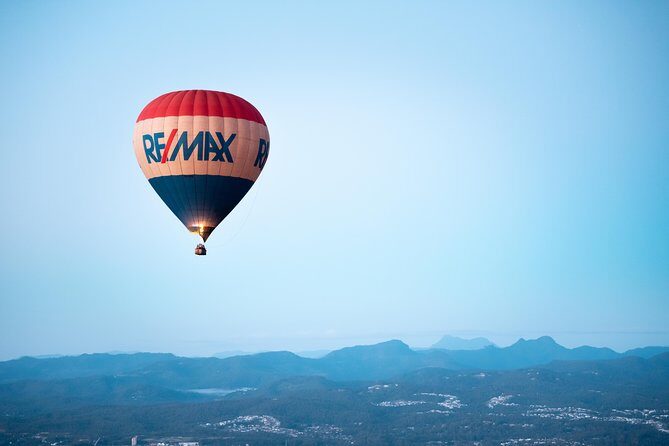 Gold Coast Hot Air Balloon with 5 Star Champagne Buffet Breakfast - An In-Depth Look at the Gold Coast Hot Air Balloon Experience