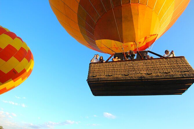 Gold Coast Hot Air Ballooning, Bubbles & Go - Key Points