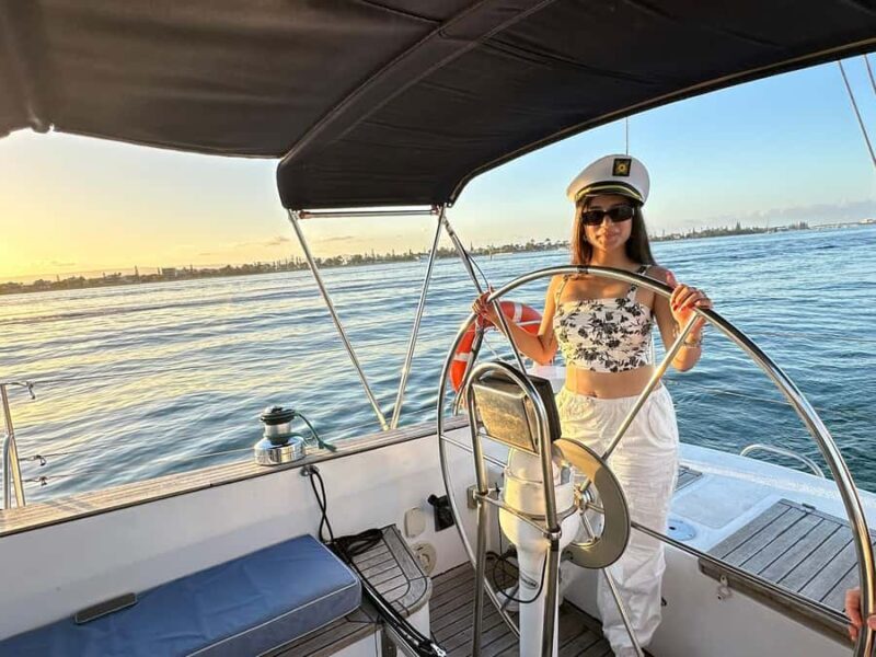 Gold Coast Private Sunset Sailing Charter w/ dinner & drinks - Pricing and Booking Considerations