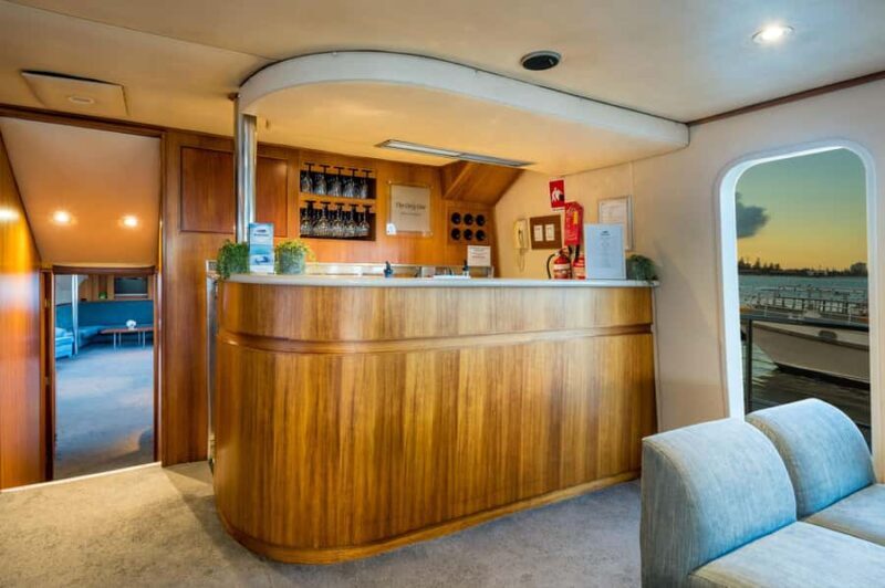 Gold Coast Sunset Cruise Aboard the Sun Goddess - Food and Drinks