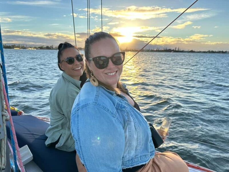 Gold Coast: Sunset Sailing Cruise incl food & drinks - FAQ Section