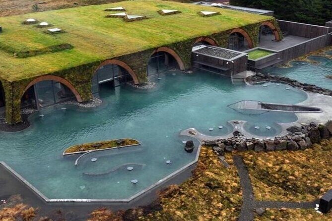 Golden Circle and Laugarás Lagoon Small Group Tour - Key Points