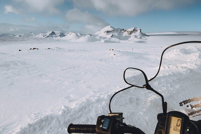 Golden Circle Super-Jeep Tour and Snowmobiling from Reykjavik - Who Would Love This Tour?