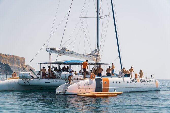 Golden Coast Sailing Tour for 3 hours in Ponta da Piedade Lagos - Key Points