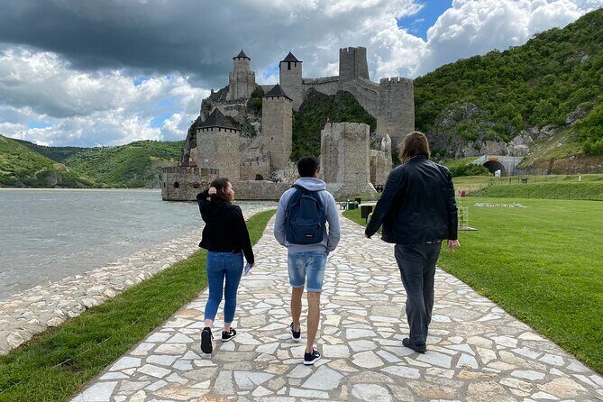 Golubac Fortress w/Iron Gate Speed Boat & Rakija Distillery tour - The Essential Guide to the Golubac Fortress & Iron Gate Tour