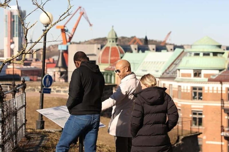 Gothenburg: Historical Walking Tour in Central City - Key Points