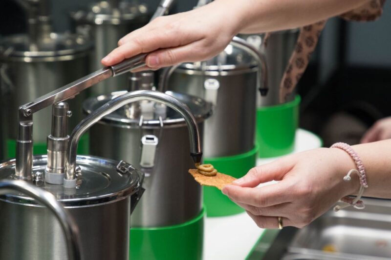 Gouda: Syrup Waffle Factory Ticket with a Waffle - FAQ  