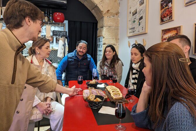 Gourmet tour of Presquîle & Vieux Lyon 4 hours - meal included - Exploring Lyon Through a Culinary and Cultural Lens